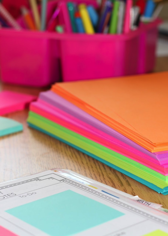 5 Ways to Use Color in Your Teacher Binders