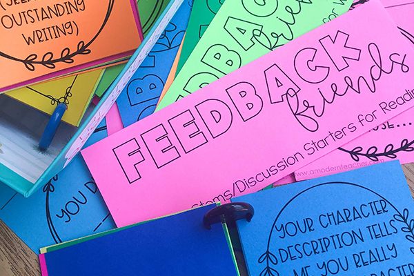 Feedback Friends Booklet | Colorize Your Classroom | ASTTROBRIGHTS