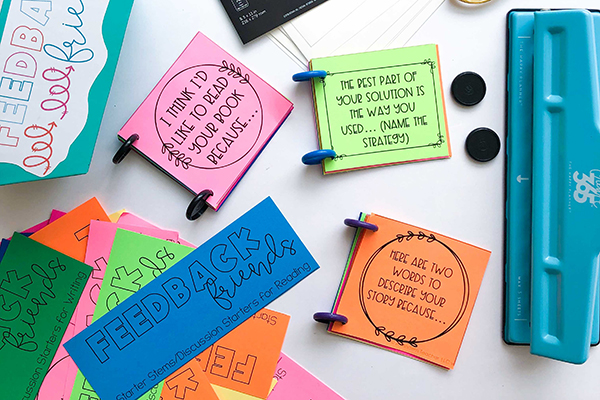 Feedback Friends Booklet | Colorize Your Classroom | ASTTROBRIGHTS